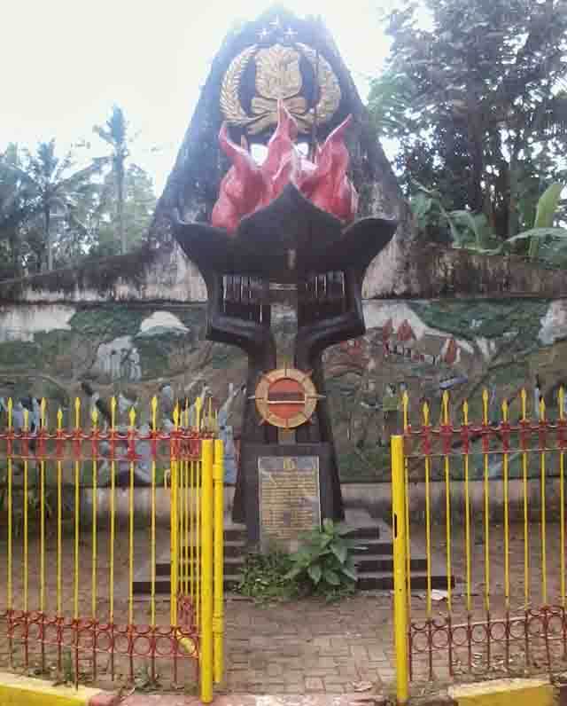 Monumen - Monumen Bersejarah Yang Berada di Malang – Ongis Travel